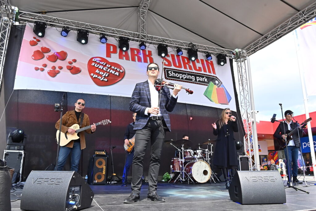 OTVOREN TRŽNI CENTAR “PARK SURČIN” – Opština Surčin